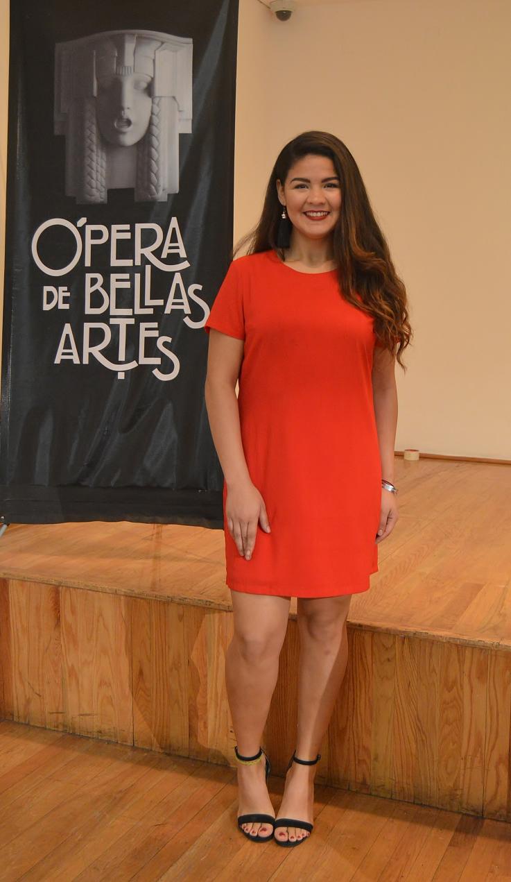 La mezzosoprano sinaloense Mariana García debutará en la ópera ...