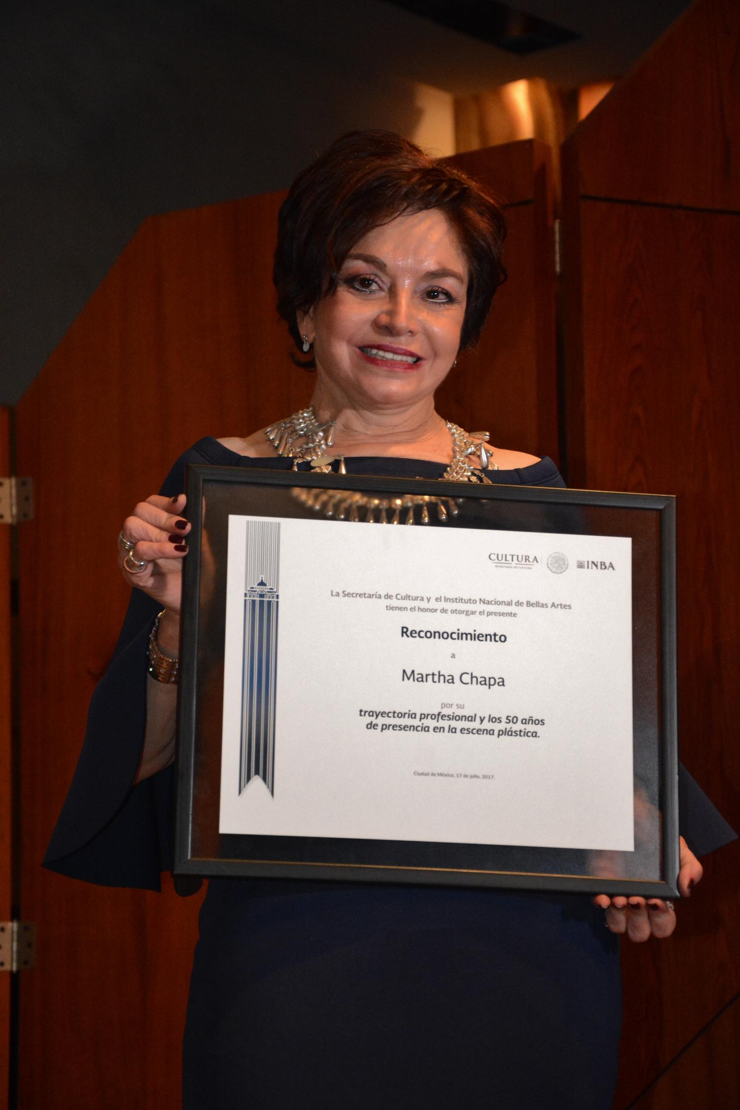 Reconocimiento a Martha Chapa por 50 años de trayectoria | Prensa INBA ...