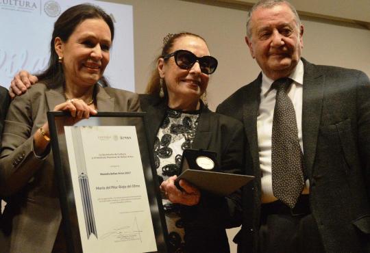 Pilar Rioja, artista de la danza, leyenda de pasión y maestría | Prensa ...